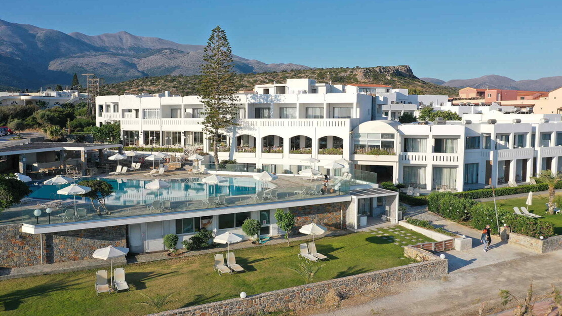Maritimo Beach Hotel2024/2025 – Hotel