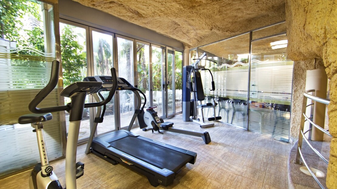 Servigroup Diplomatic Hotel, Benidorm - HolidayGems