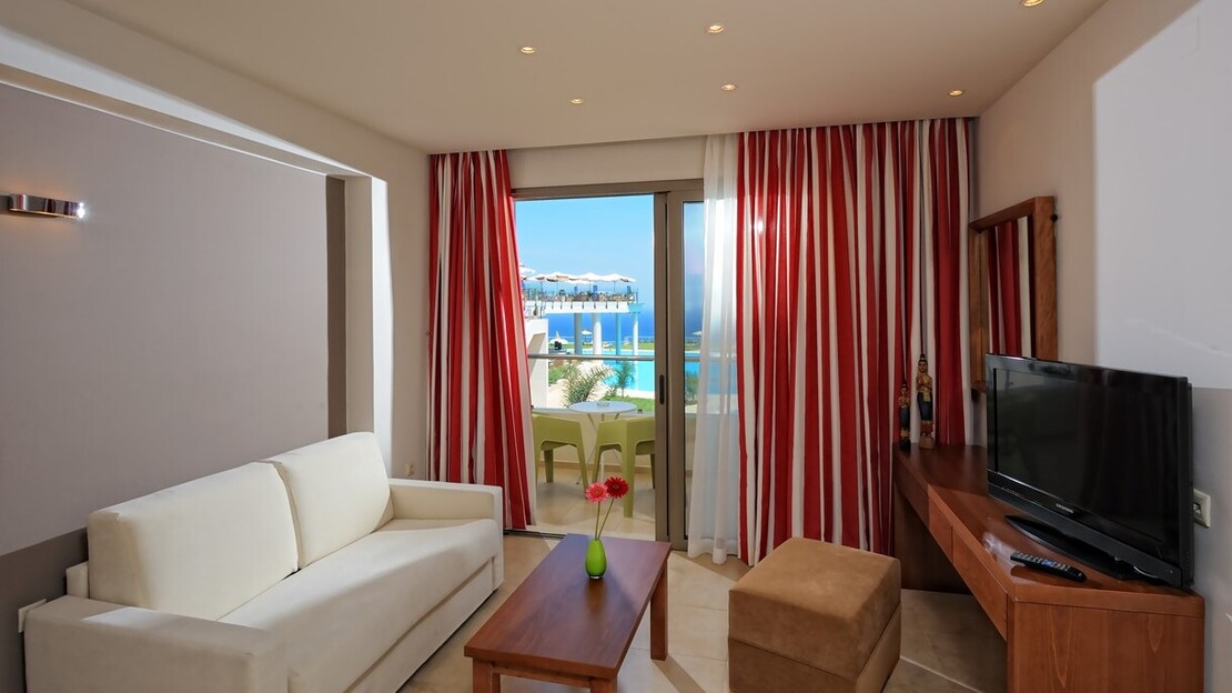Royal Heights Resort & Spa, Crete – HolidayGems.co.uk