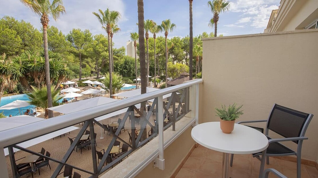 HM Mar Blau, Majorca - HolidayGems