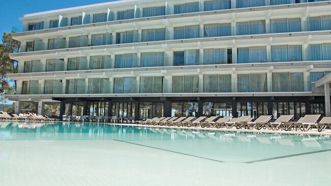 Els Pins Resort & Spa, Spain | Holidaygems.co.uk