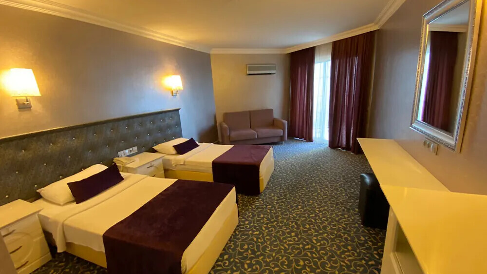 Caprice Beach Hotel, Turkey Holidays | HolidayGems.co.uk