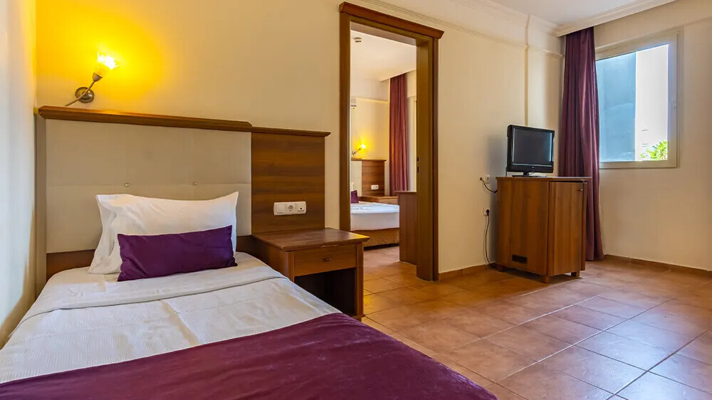 Caprice Beach Hotel, Turkey Holidays | HolidayGems.co.uk