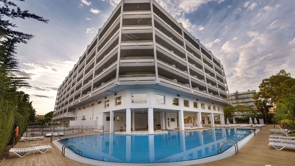 Ponient Piramide Salou, Costa Dorada 2026/2027 – Hotel