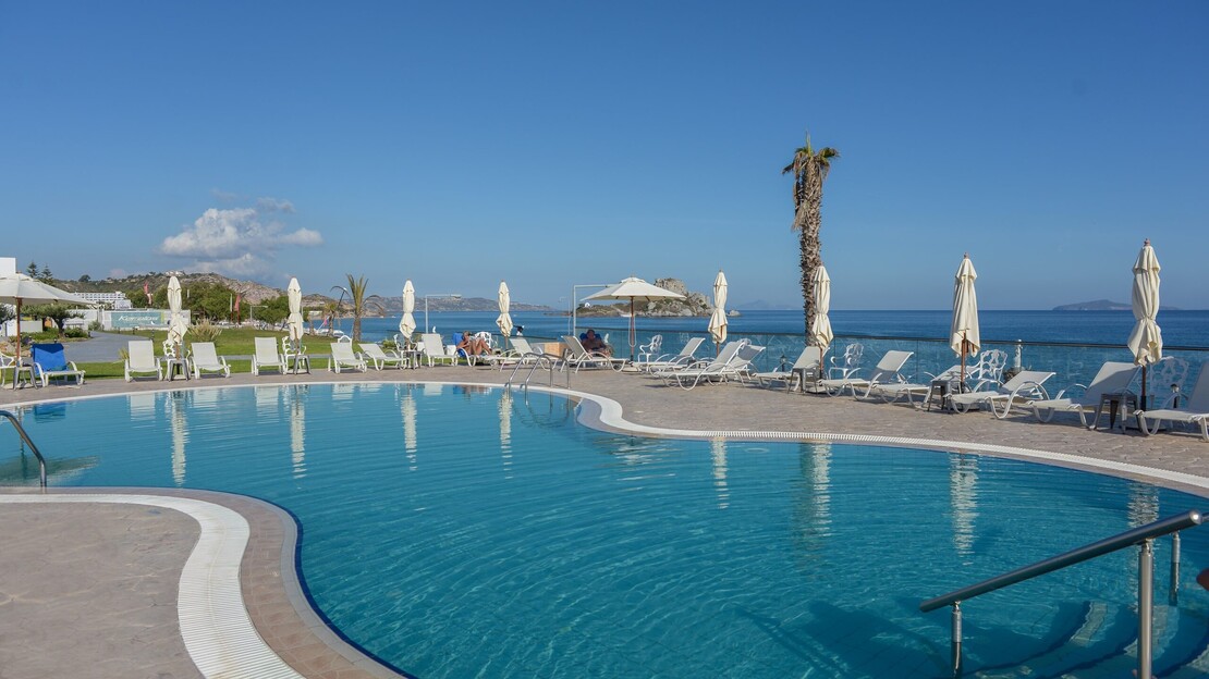 Royal Bay Hotel2026/2027 – Hotel