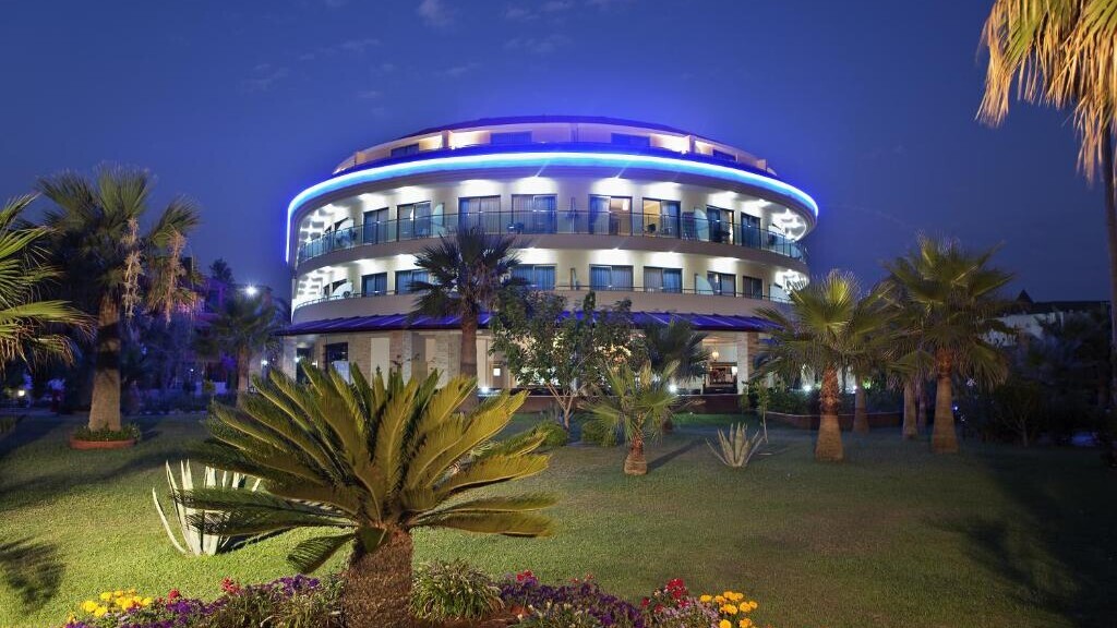 Saphir Hotel & Villas2026/2027 – Hotel