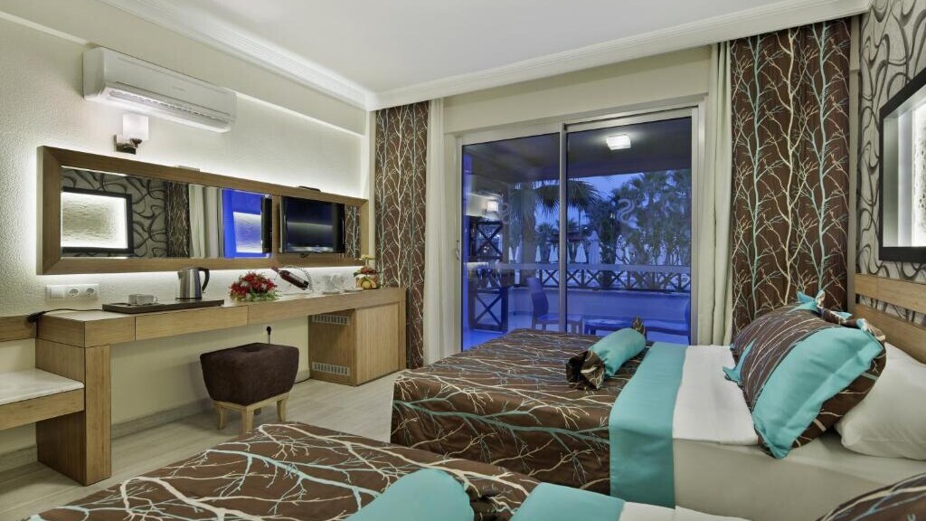 Saphir Hotel & Villas2026/2027 – Hotel