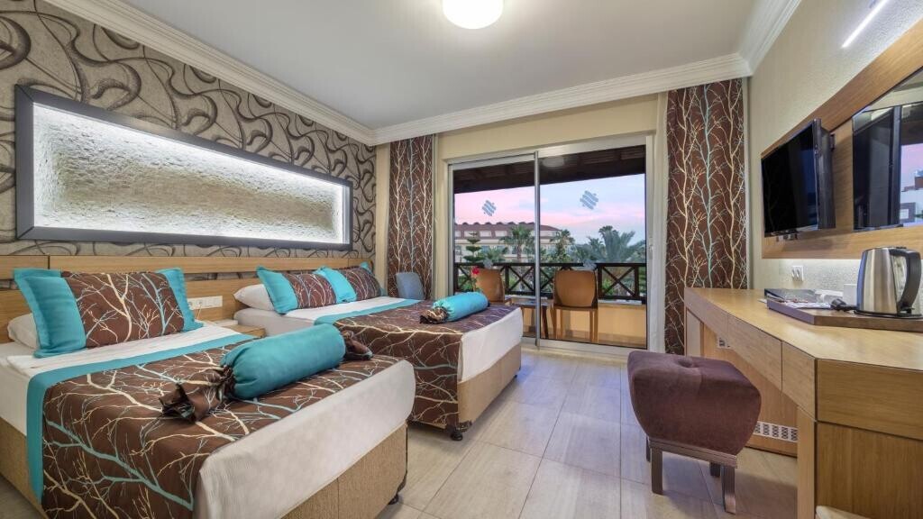 Saphir Hotel & Villas2026/2027 – Hotel