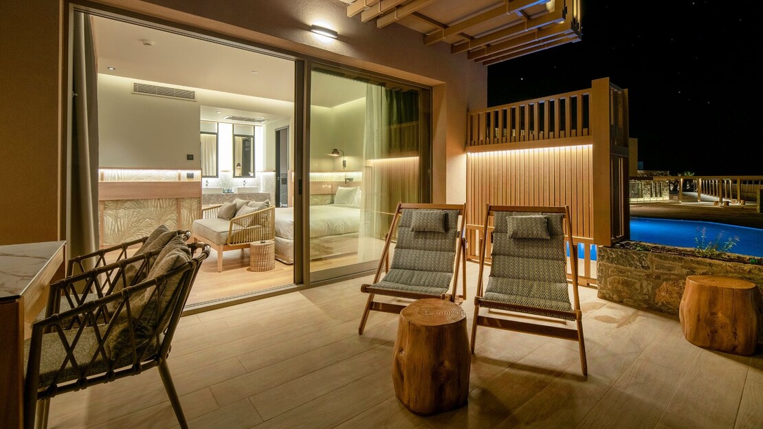 Senseana Sea Side Resort, Crete – HolidayGems.co.uk