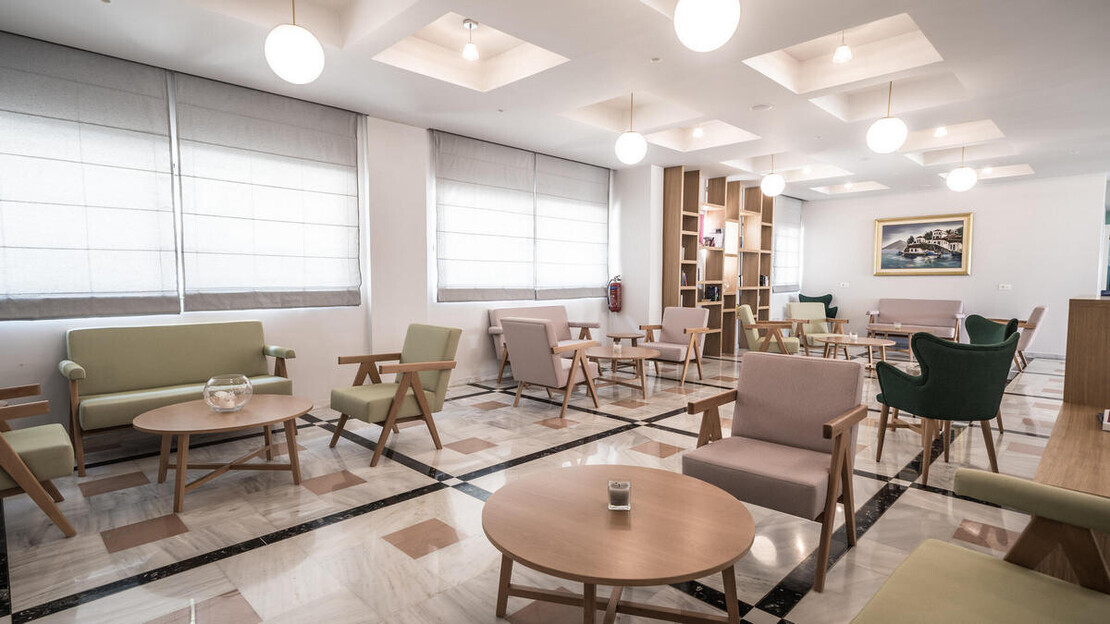 Adele Beach2025/2026 – Hotel