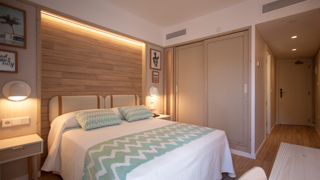 Hotel Ambassador Playa II, Benidorm, Spain – HolidayGems