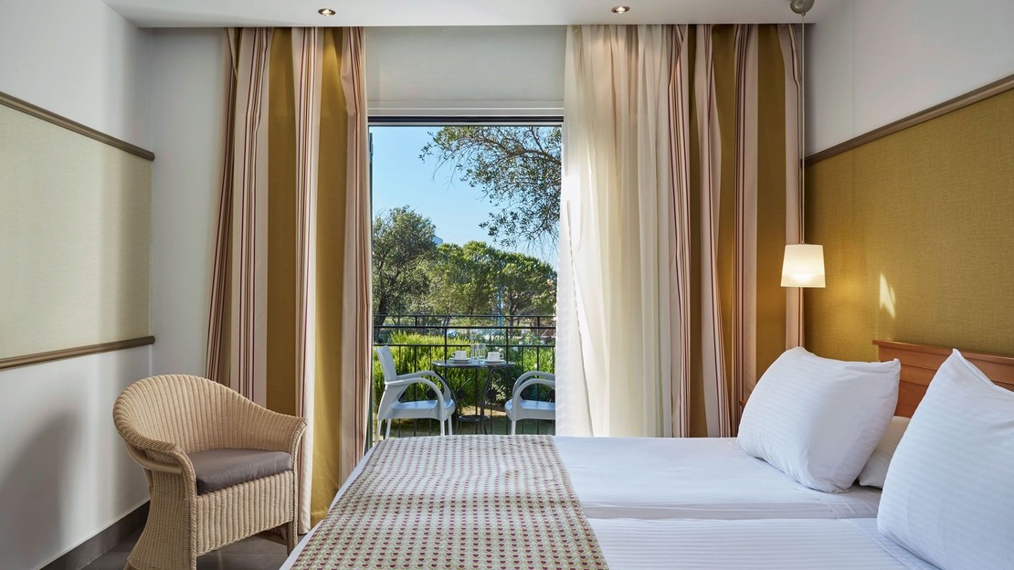 Sentido Apollo Palace, Corfu, Holidaygems.co.uk