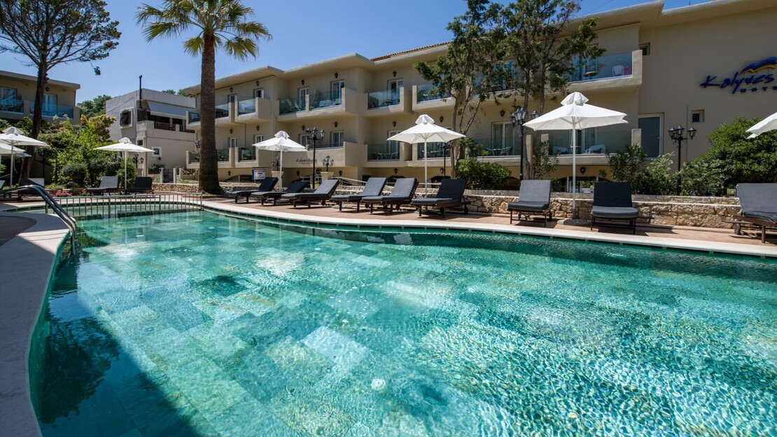Kalyves Beach Hotel, Crete – HolidayGems.co.uk
