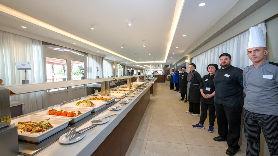 Kalyves Beach Hotel, Crete – HolidayGems.co.uk