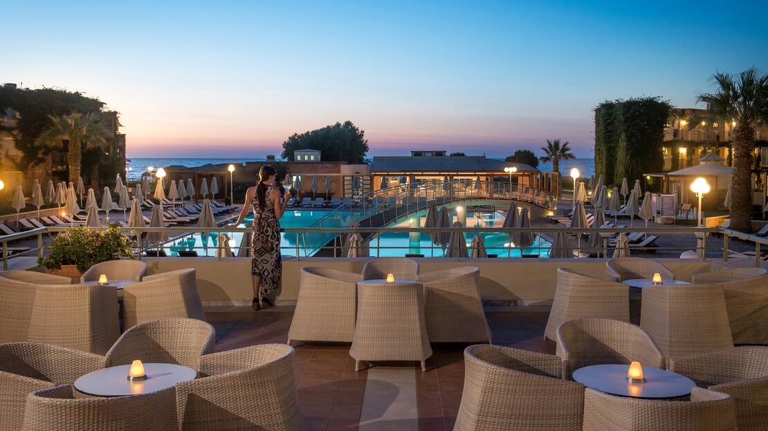 Bella Beach, Crete – HolidayGems.co.uk