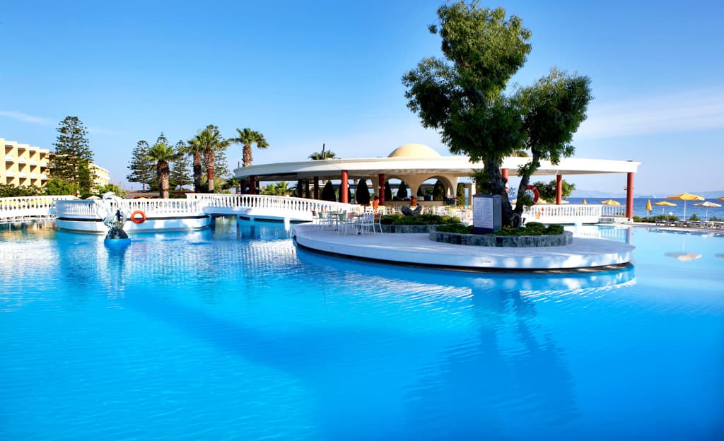 Sunshine Rhodes hotel, Ialysos, Rhodes, Holidaygems.co.uk