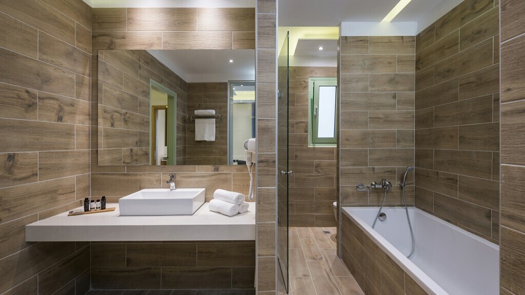 Summer Beach Hotel2025/2026 – Hotel