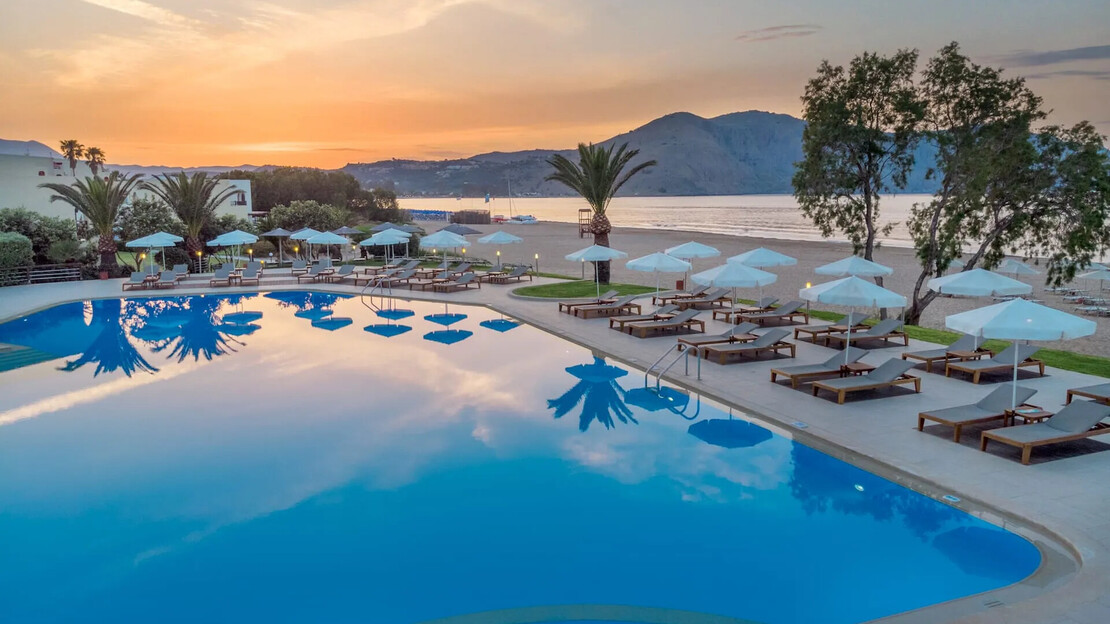 Pilot Beach2026/2027 – Hotel