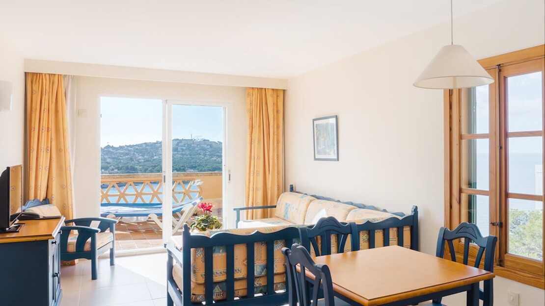 Club Santa Ponsa, Majorca Holidays 2025/2026