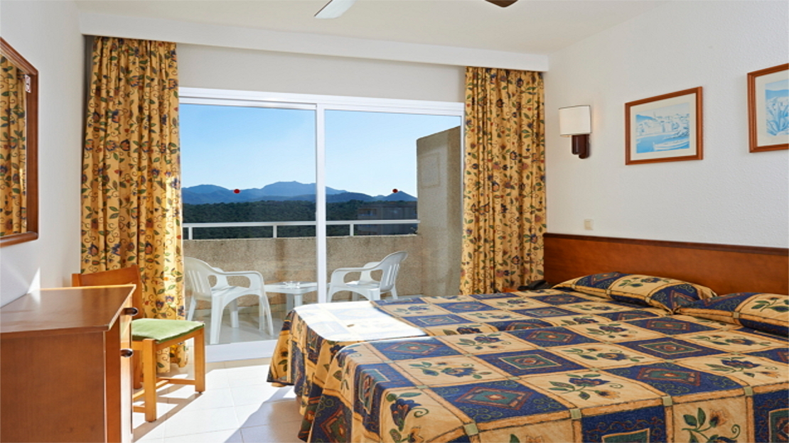 Club Cala Romani : HolidayGems Holidays