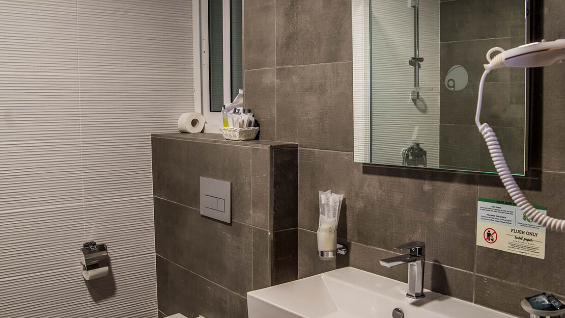 Pebbles Resort, Malta Holidays 2026/2027