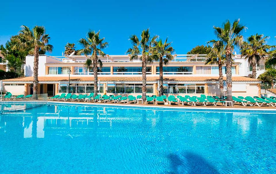 Menorca All Inclusive Holidays | Holiday Gems